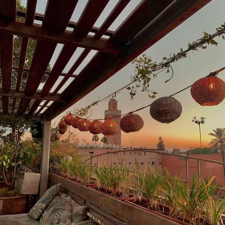 KABANA ROOFTOP BAR. – Sounds Of The Souks